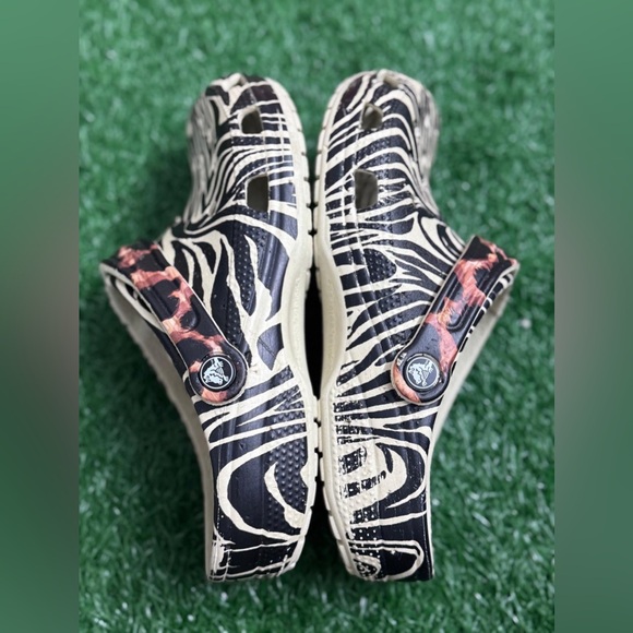 CROCS | Shoes | Crocs Womens Stylish Zebra Print Clogs Size 7 | Poshmark